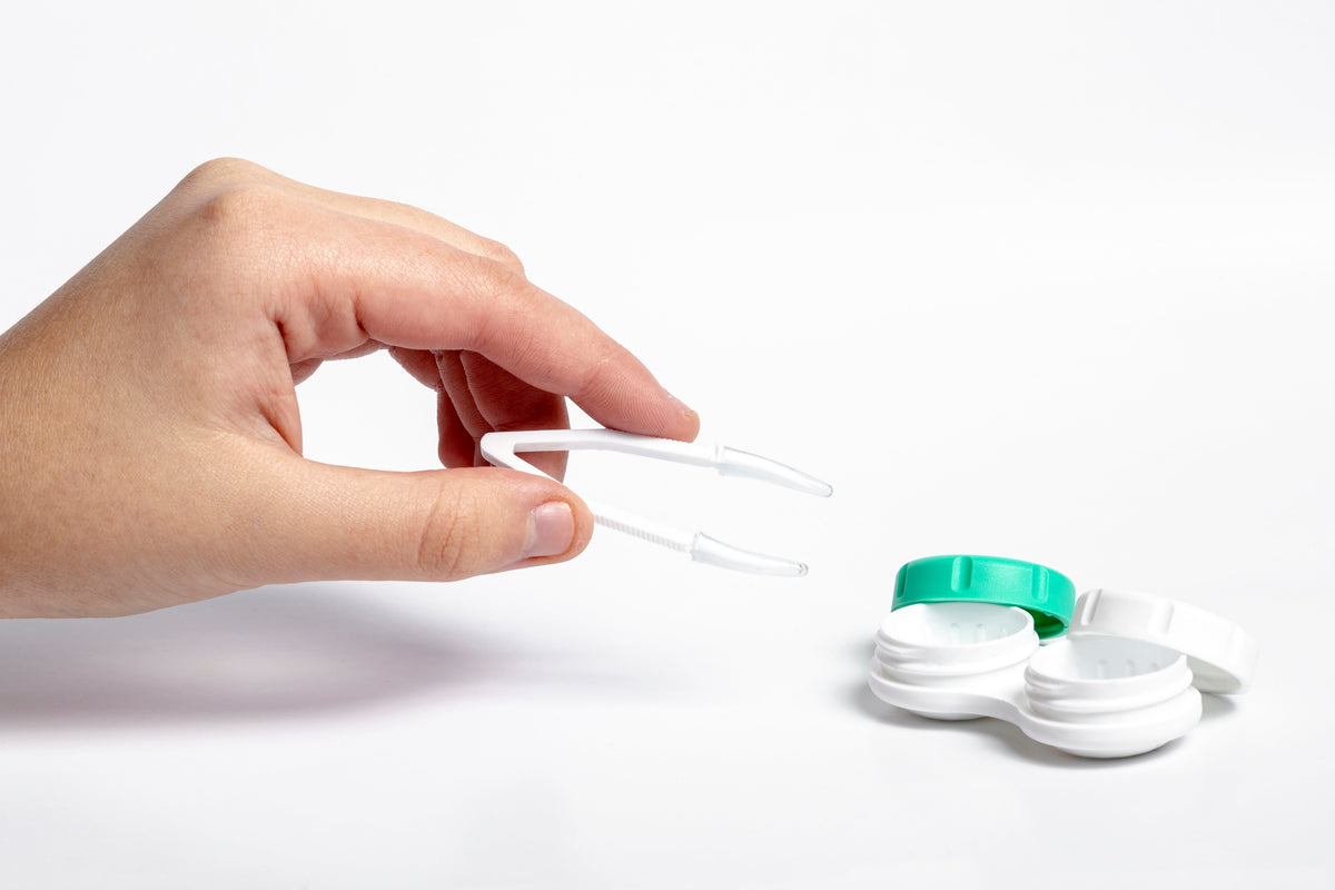 Ultimate Guide: How to Wear Contact Lenses Safely & Comfortably ...